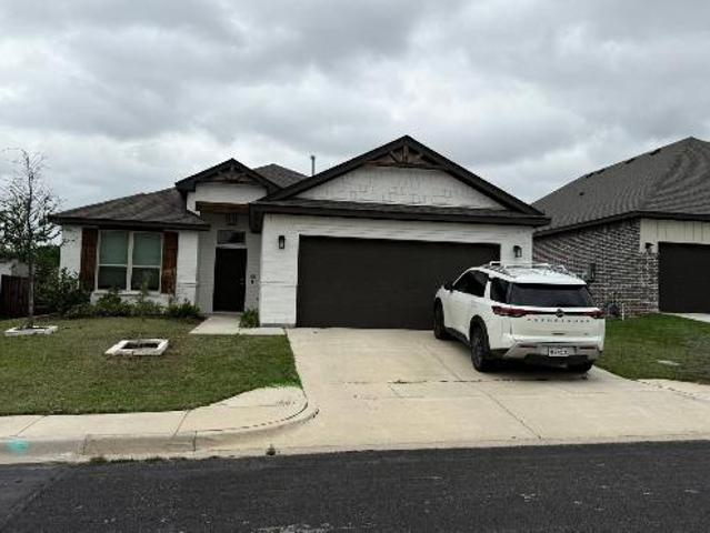 3 Br, 2 bath, Single Family 342 Carlisle Dr