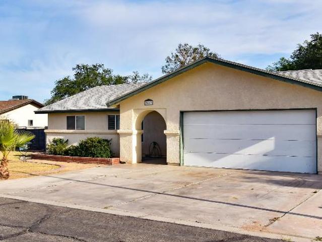 3 Br, 2 bath, Single Family 3477 E Cuadrilla Ln