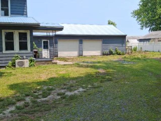 3 Br, 2 bath, Single Family 34905 Gordy Rd