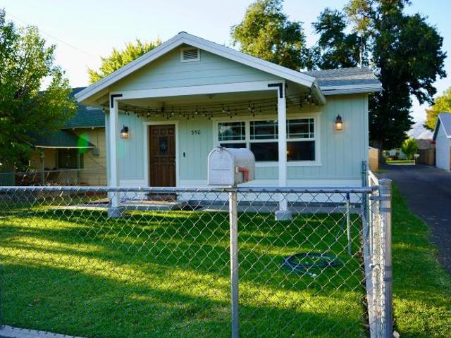 3 Br, 2 bath, Single Family 350 May St