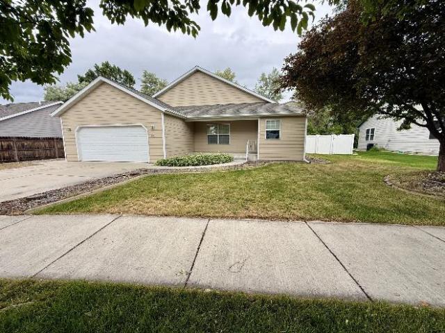 3 Br, 2 bath, Single Family 351 Springfield Dr