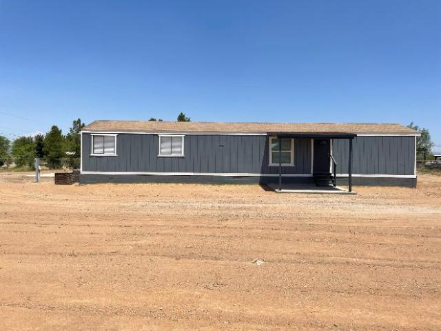 3 Br, 2 bath, Single Family 35405 N Ghost Rider St