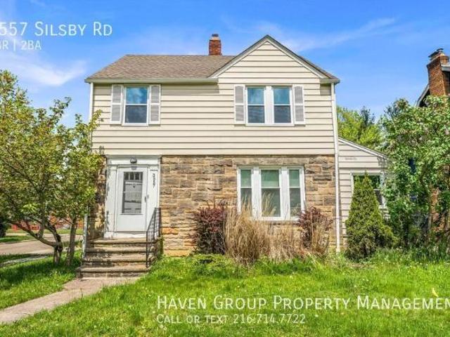 3 Br, 2 bath, Single Family 3557 Silsby Rd