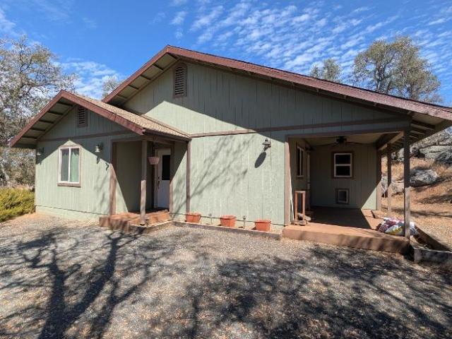 3 Br, 2 bath, Single Family 35880 Sage Lane