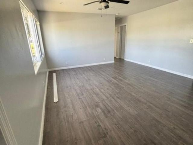 3 Br, 2 bath, Single Family 35 W 11th St