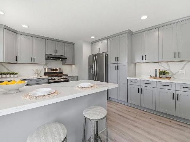 3 Br, 2 bath, Single Family 36023 Pizarro Dr
