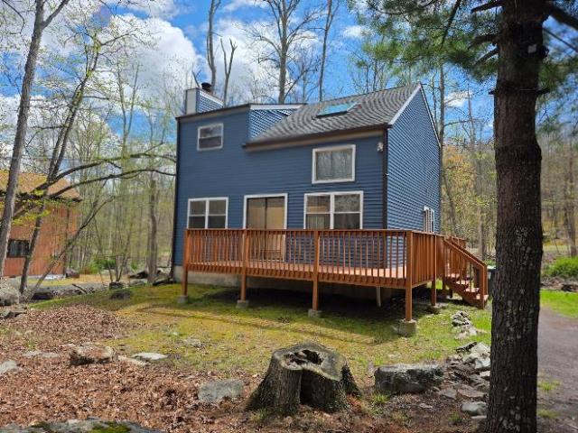 3 Br, 2 bath, Single Family 362 Somerset Drive