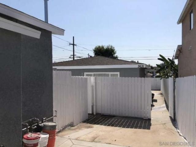 3 Br, 2 bath, Single Family 3631 47th Street