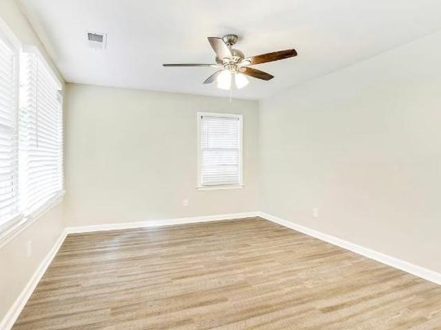3 Br, 2 bath, Single Family 3639 Appleton Way