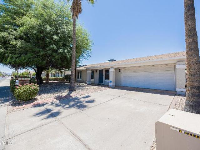 3 Br, 2 bath, Single Family 3715 E Sweetwater Avenue