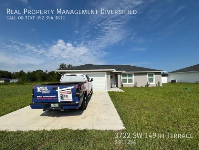 3 Br, 2 bath, Single Family 3722 SW 149th Terrace