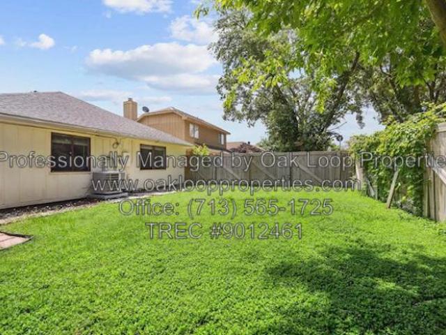 3 Br, 2 bath, Single Family 3734 Varla Ln