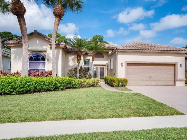 3 Br, 2 bath, Single Family 3755 Spring Crest