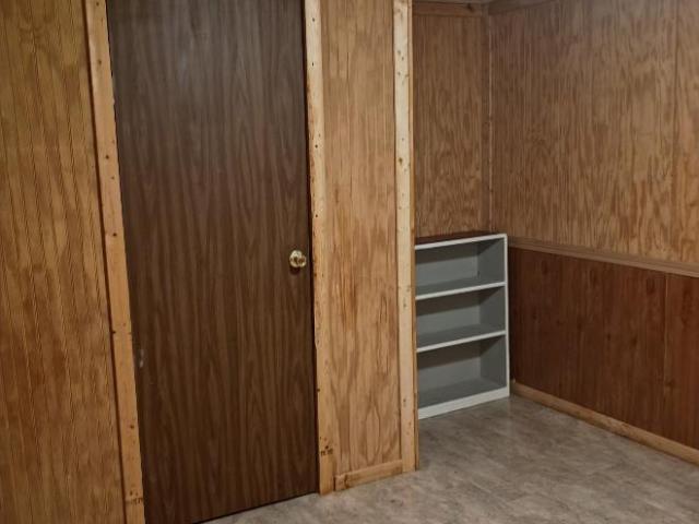3 Br, 2 bath, Single Family 383 Jackson Loop Rd