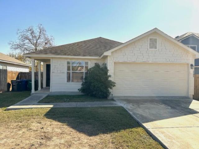 3 Br, 2 bath, Single Family 3806 Miho