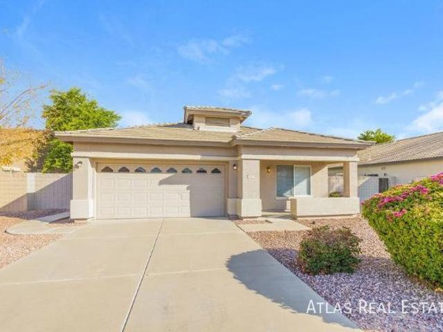 3 Br, 2 bath, Single Family 3810 E Waterman Street