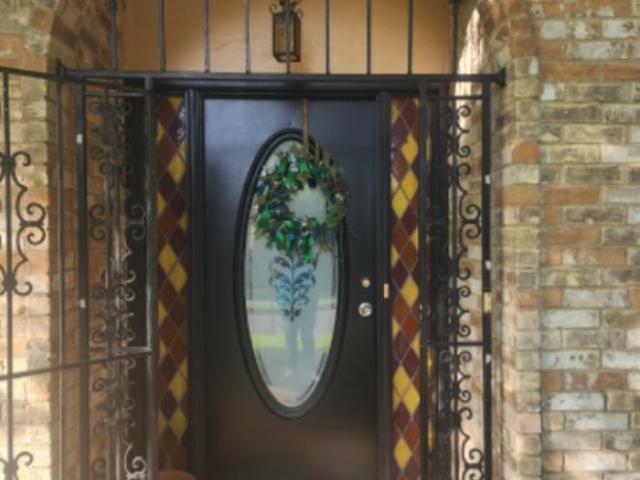 3 Br, 2 bath, Single Family 3834 Kiest Valley Parkway