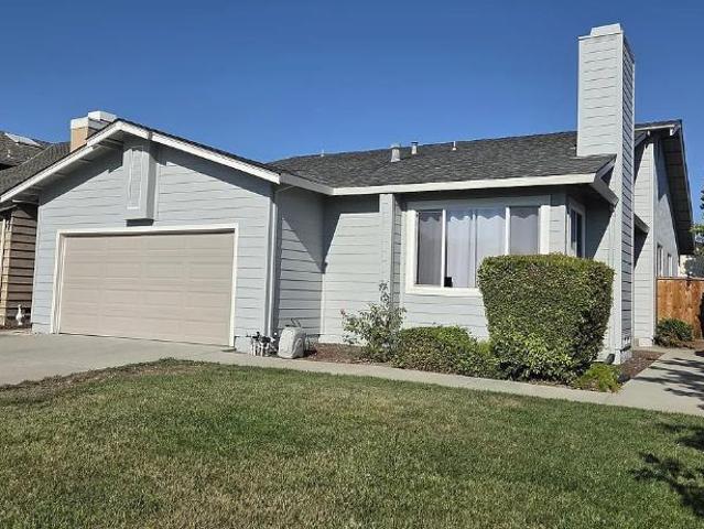 3 Br, 2 bath, Single Family 3847 Sycamore St