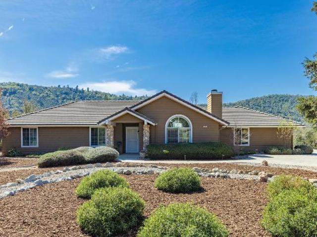 3 Br, 2 bath, Single Family 38778 Goldenrod Lane
