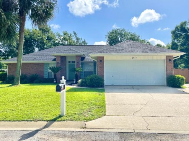 3 Br, 2 bath, Single Family 3918 Holleyberry Lane