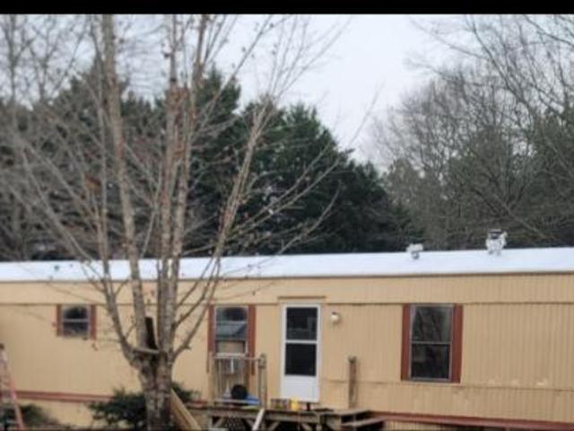 3 Br, 2 bath, Single Family 3983 Roosevelt Hwy