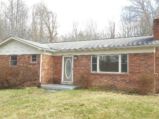 3 Br, 2 bath, Single Family 39 Liberty Circle