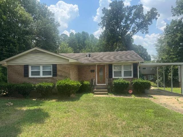 3 Br, 2 bath, Single Family 3001 Depaul Ct