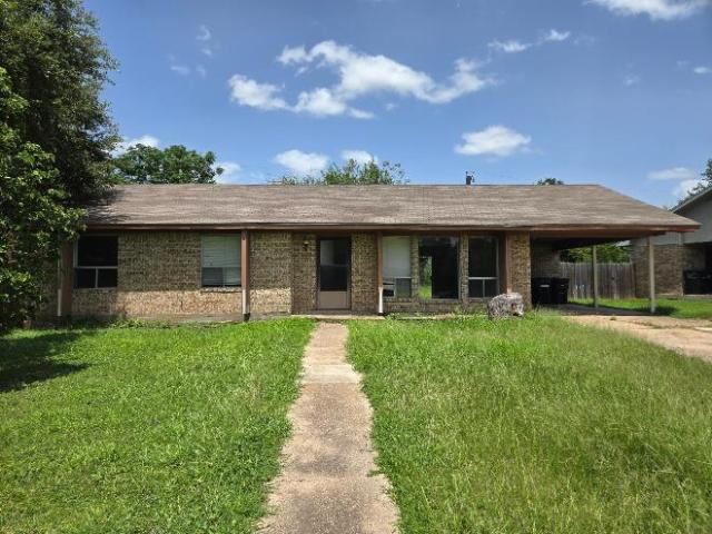 3 Br, 2 bath, Single Family 3013 Normand Dr