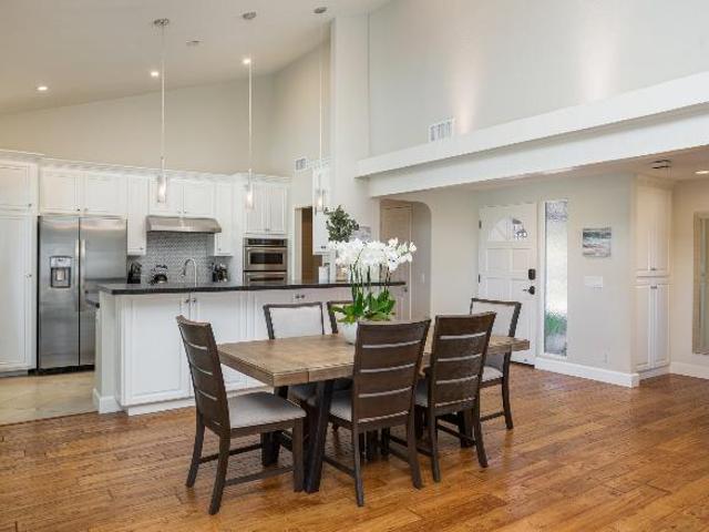 3 Br, 2 bath, Single Family 302 Esplanade