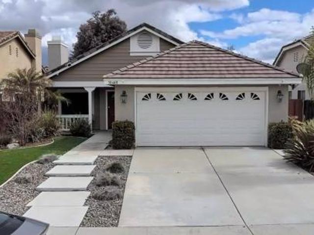3 Br, 2 bath, Single Family 30448 Blume Cir