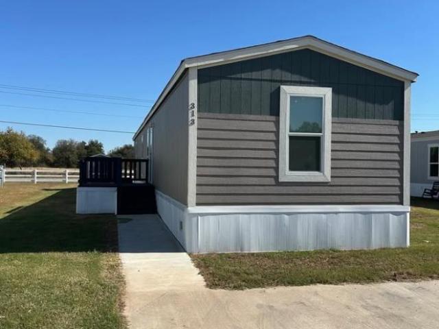 3 Br, 2 bath, Single Family 313 Owens St