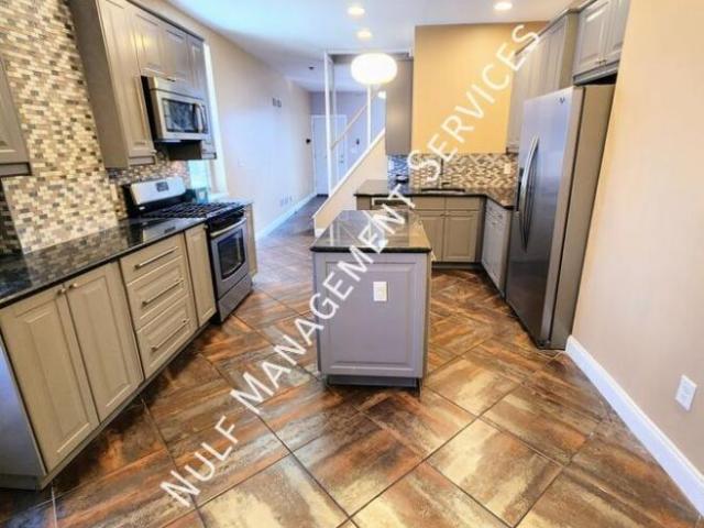 3 Br, 2 bath, Single Family 311 37th Street