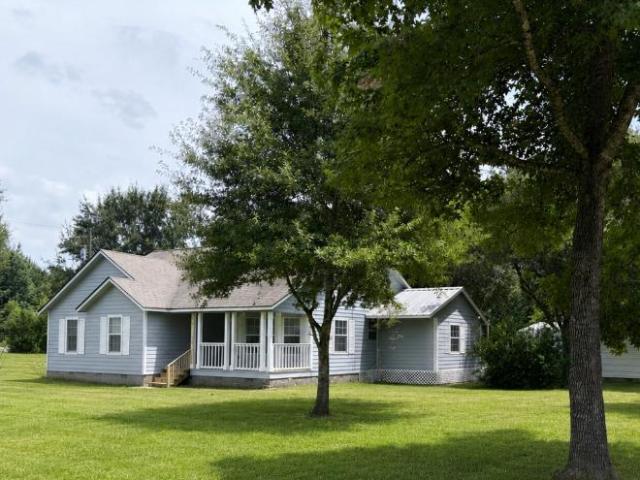 3 Br, 2 bath, Single Family 312 County Road 2273