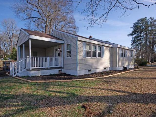 3 Br, 2 bath, Single Family 314 Woodhaven Dr