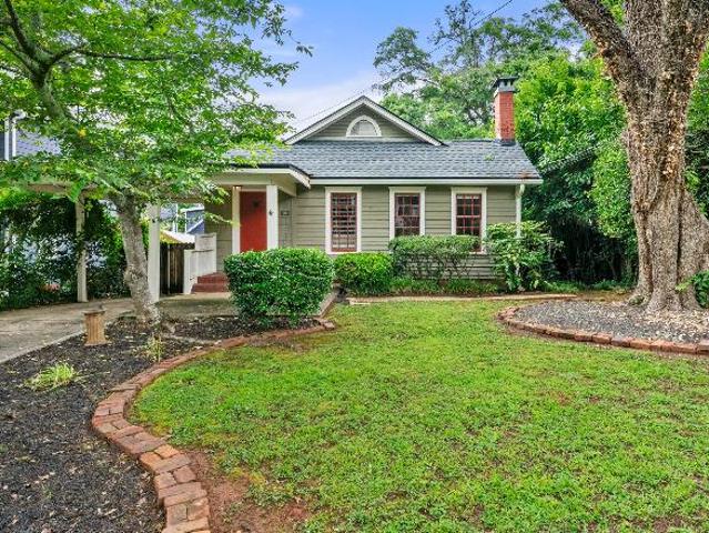 3 Br, 2 bath, Single Family 315 W Benson St