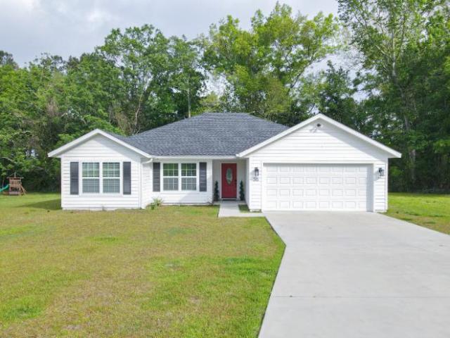 3 Br, 2 bath, Single Family 315 E Lindale Glen