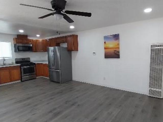 3 Br, 2 bath, Single Family 318 Tylor St