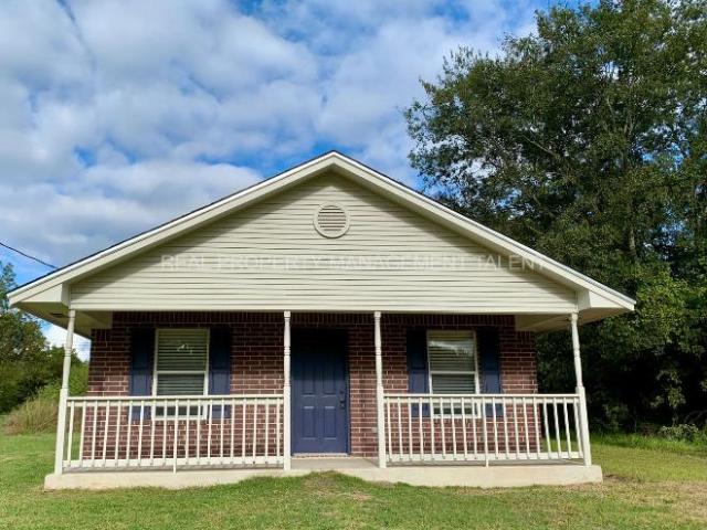 3 Br, 2 bath, Single Family 318 N Waco St