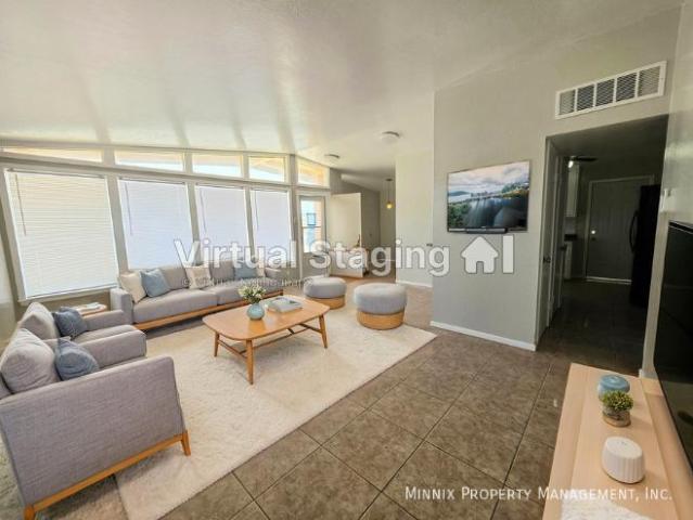 3 Br, 2 bath, Single Family 3202 W Illinois Ave