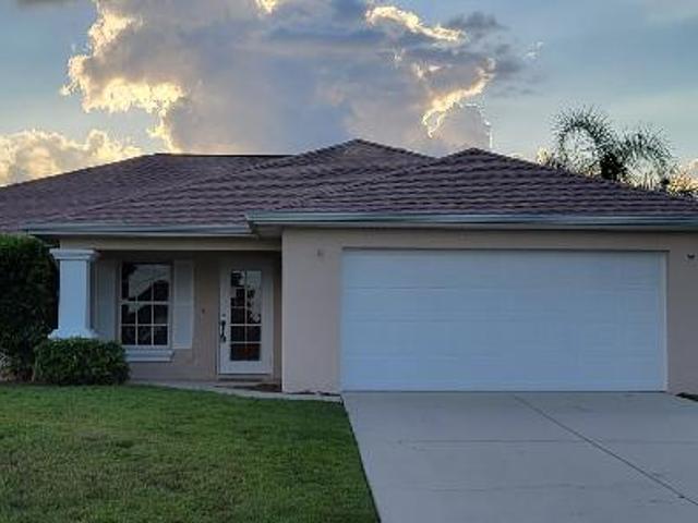 3 Br, 2 bath, Single Family 3206 Vera Ave S