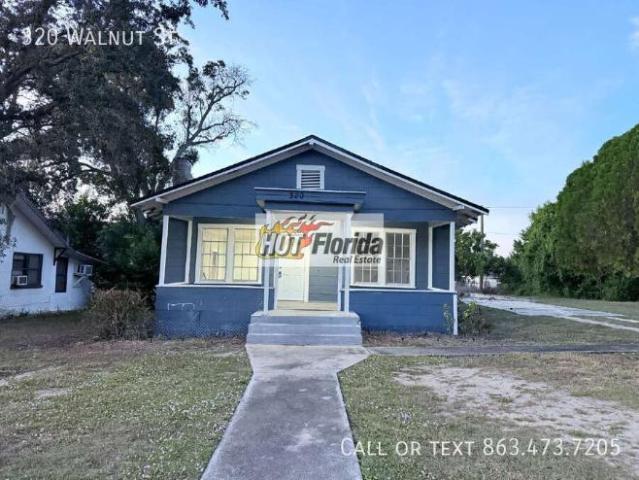 3 Br, 2 bath, Single Family 320 Walnut St