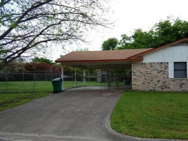 3 Br, 2 bath, Single Family 320 Jean Dr