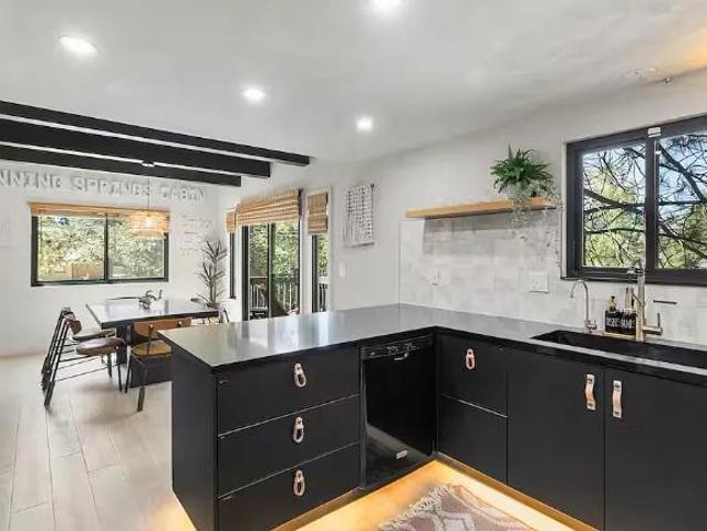 3 Br, 2 bath, Single Family 32433 Nordic Drive