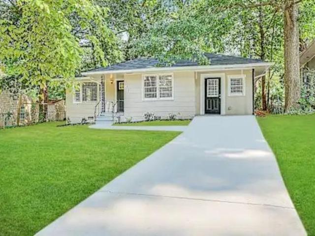 3 Br, 2 bath, Single Family 328 Mount Zion Rd Sw