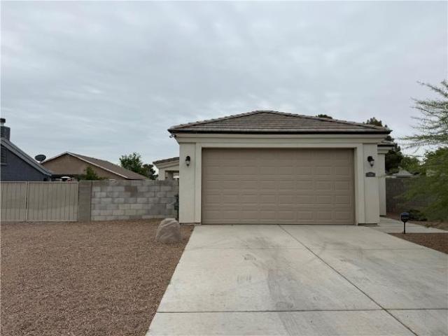 3 Br, 2 bath, Single Family 3298 E Coarra Drive