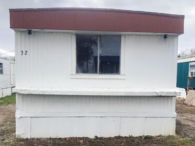 3 Br, 2 bath, Single Family 32 Mahoning Ave