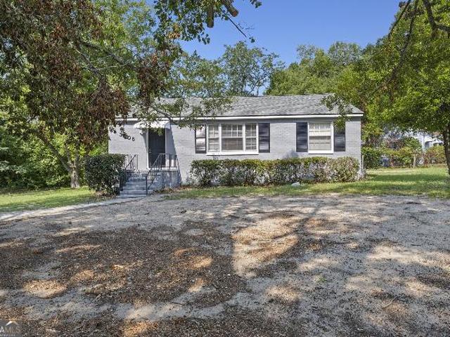 3 Br, 2 bath, Single Family 3306 Guthrie Drive