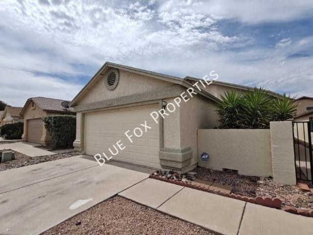 3 Br, 2 bath, Single Family 3313 W Millstone Place
