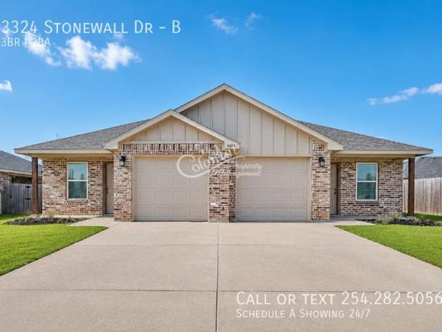 3 Br, 2 bath, Single Family 3324 Stonewall Dr