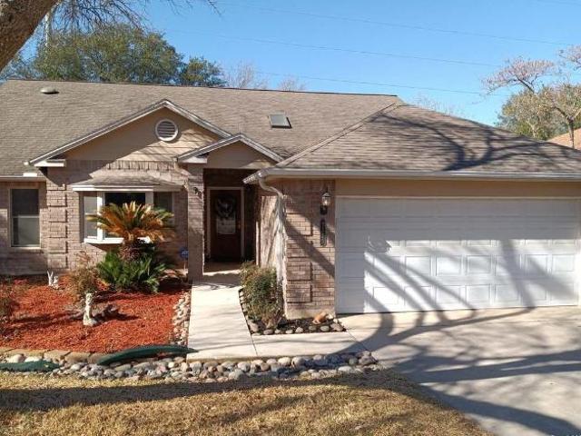 3 Br, 2 bath, Single Family 3325 Sherwin Dr
